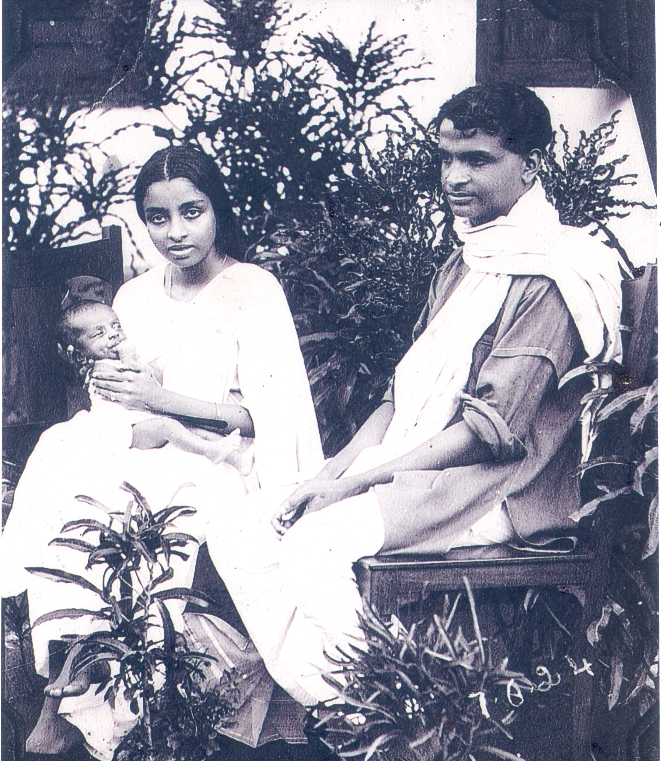 fam01 | Centre for Development Studies